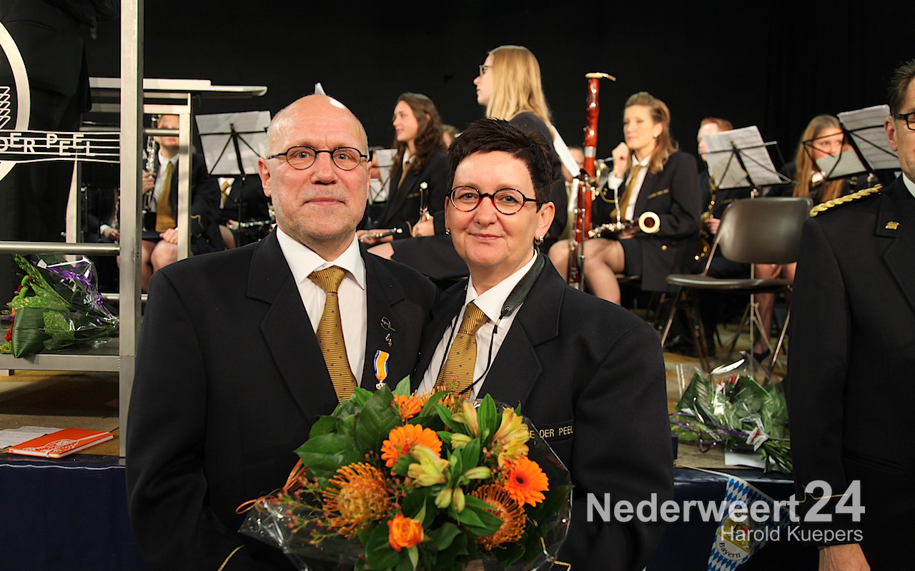 Koninklijke onderscheidingen voor André Bongers en Pieter Geuns (Foto's ...
