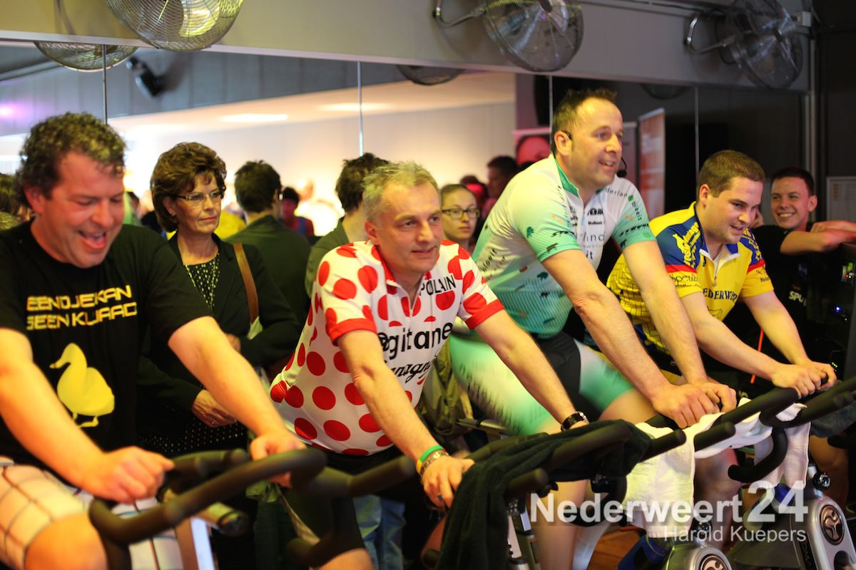 Spinningmarathon voor Team Michelle (Foto’s) - Nederweert24