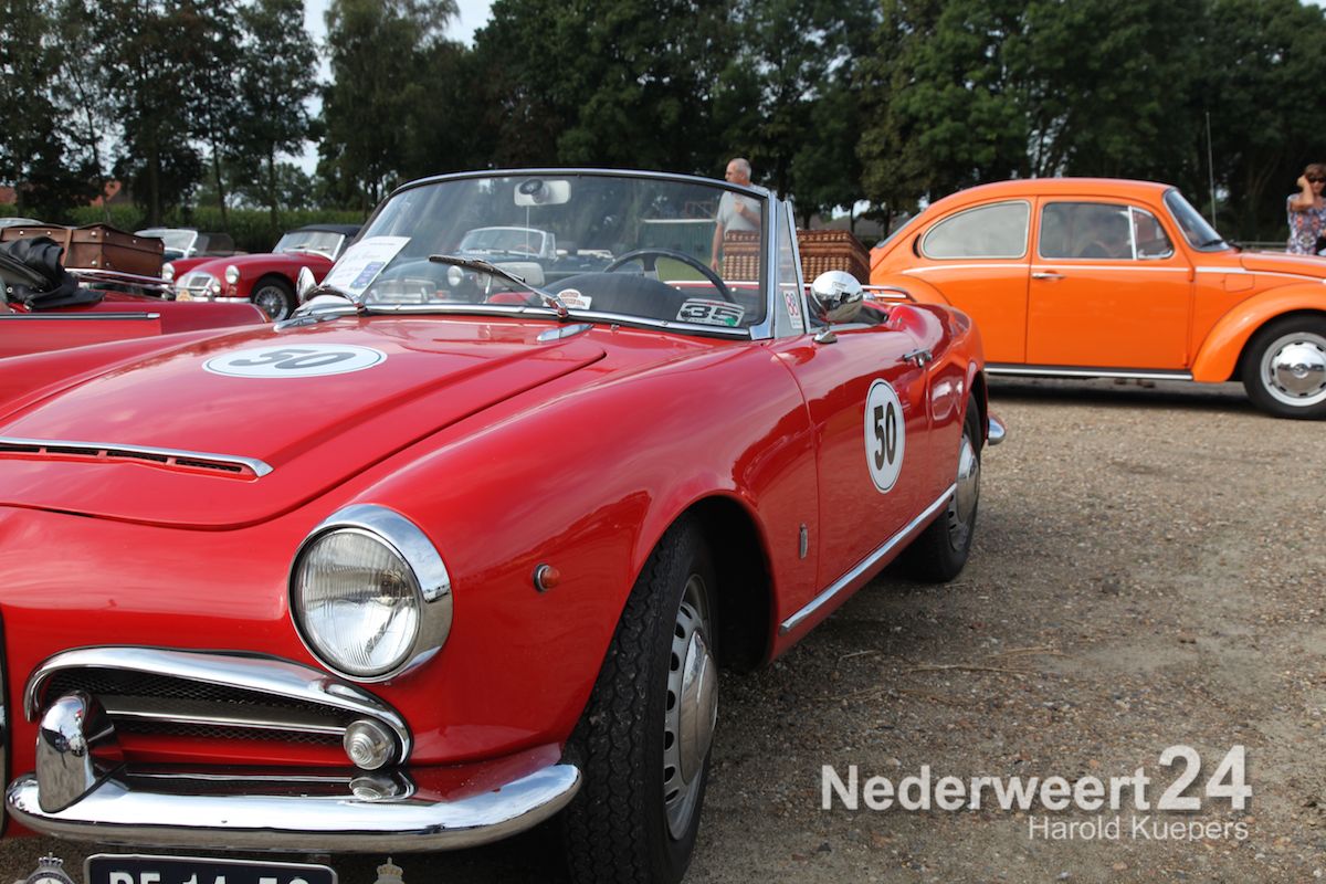 Foto’s toertocht Zomerrit Oldtimer Club OCCC Heel - Nederweert24