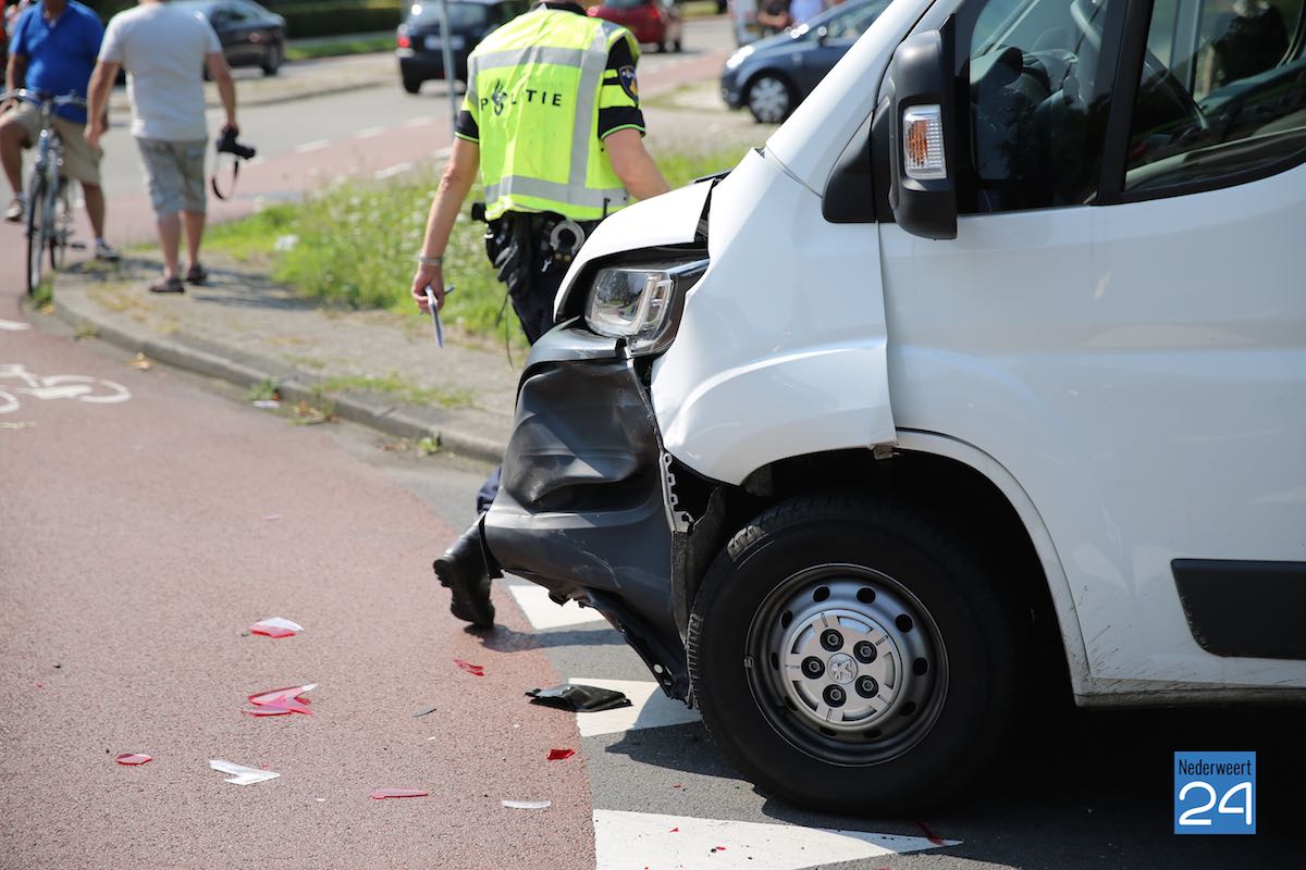 Ongeval Ringbaan Oost Weert - Nederweert24