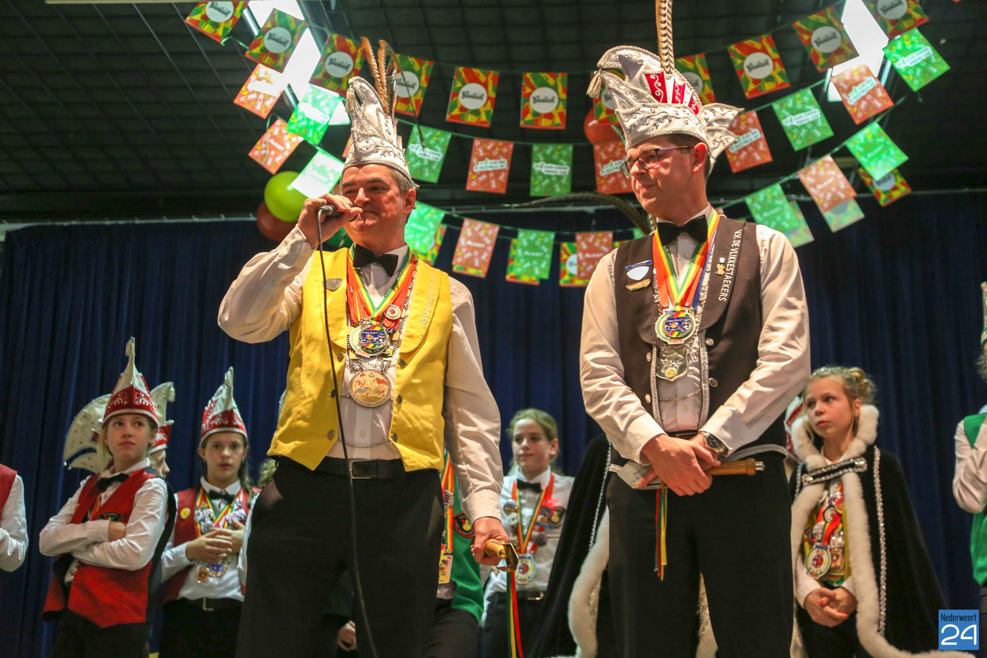 Gezellige carnavalsmiddag in Haaze-Hoof (Foto's) - Nederweert24