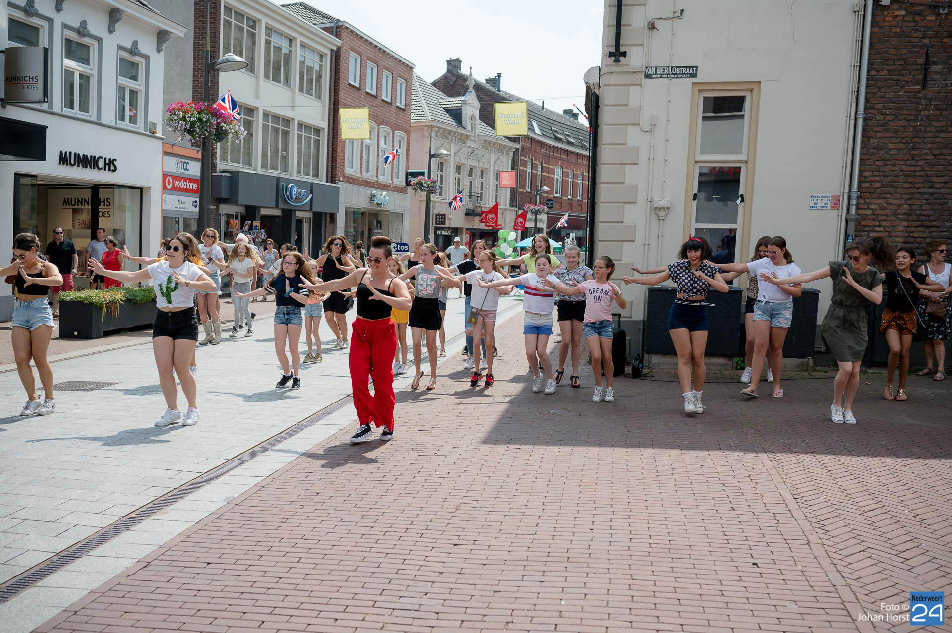 Koopzondag in Weert (Foto's) - Nederweert24