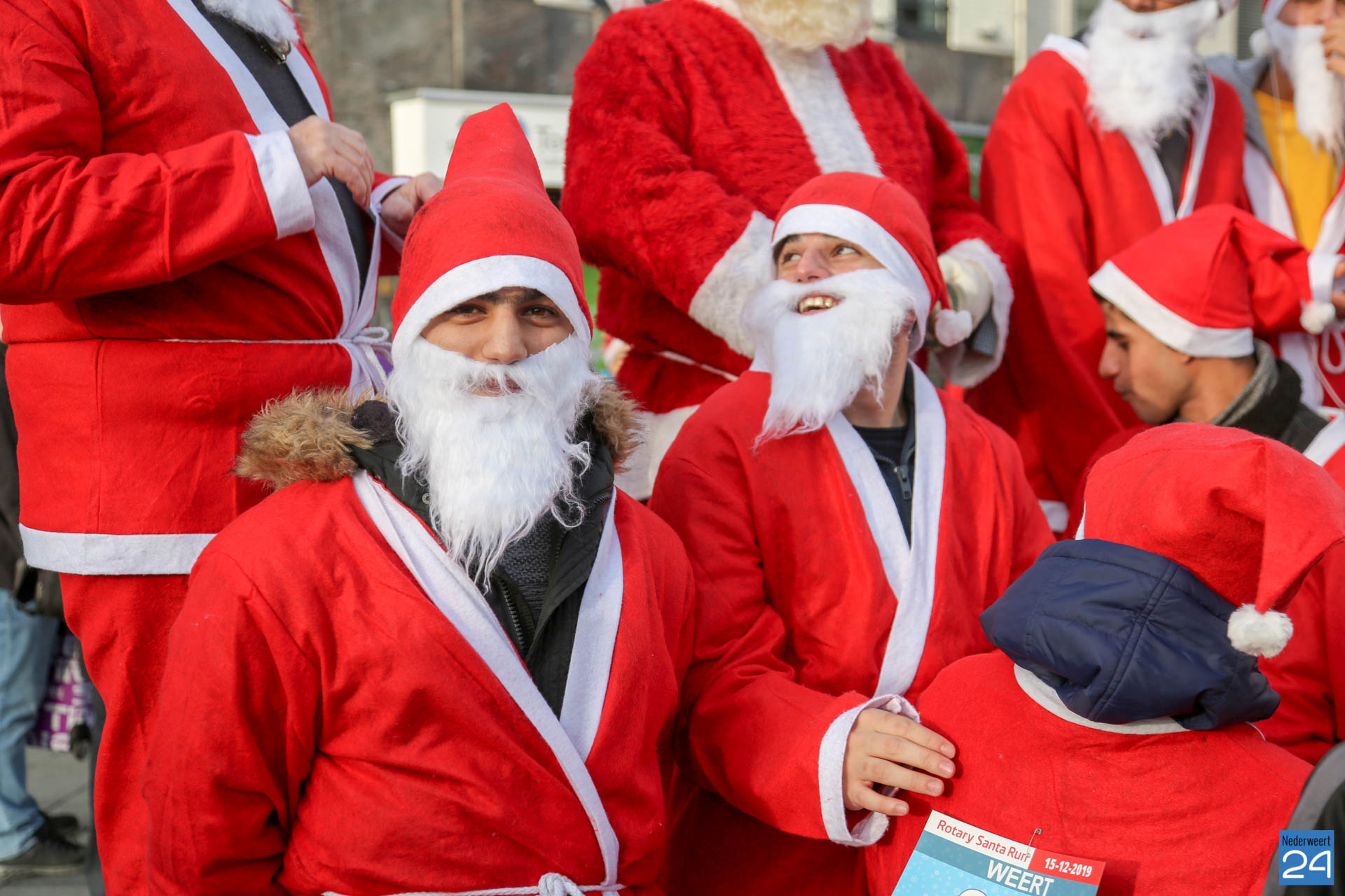 Santa Walk, the Quest Edition (Foto's) - Nederweert24