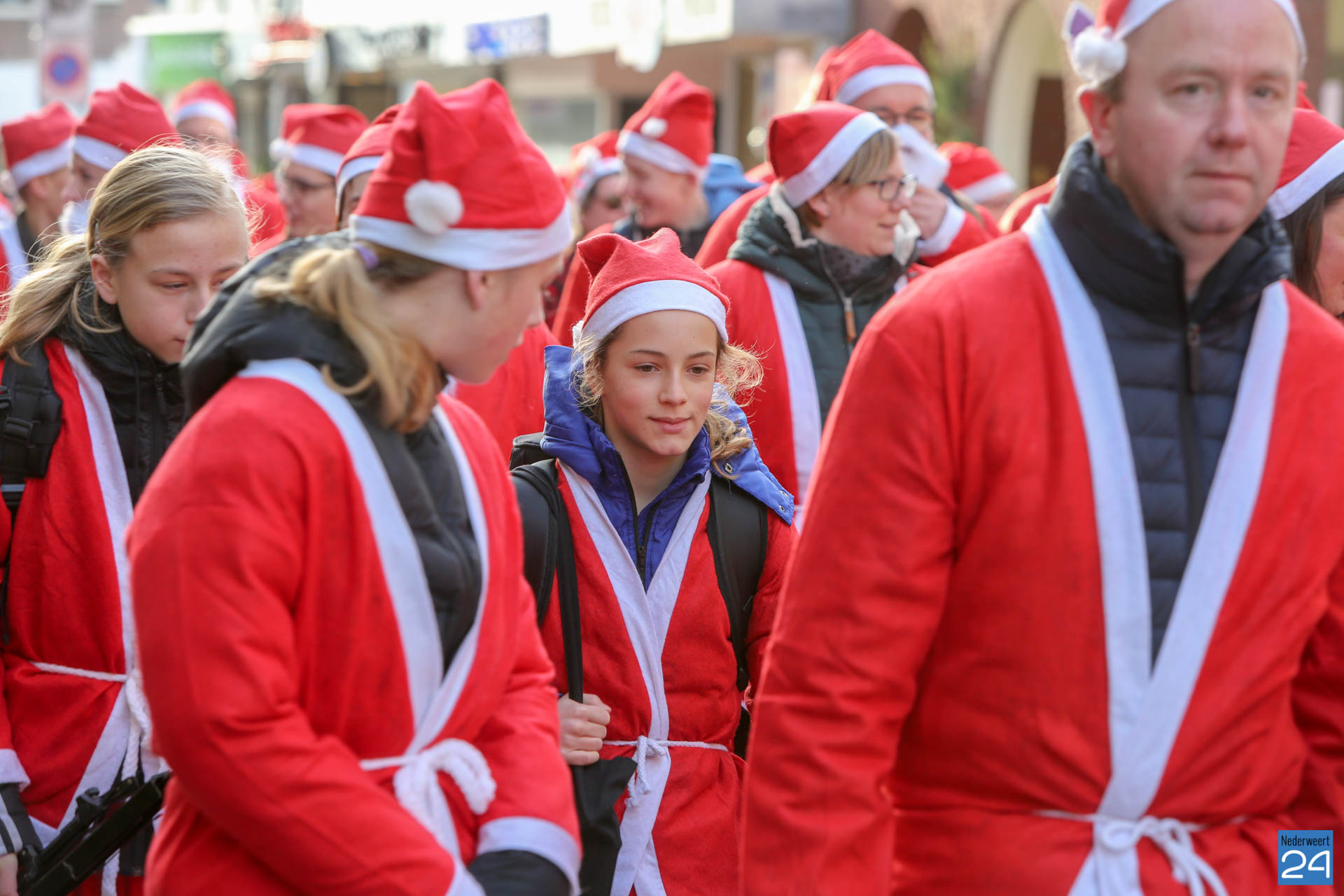 Santa Walk, the Quest Edition (Foto's) - Nederweert24