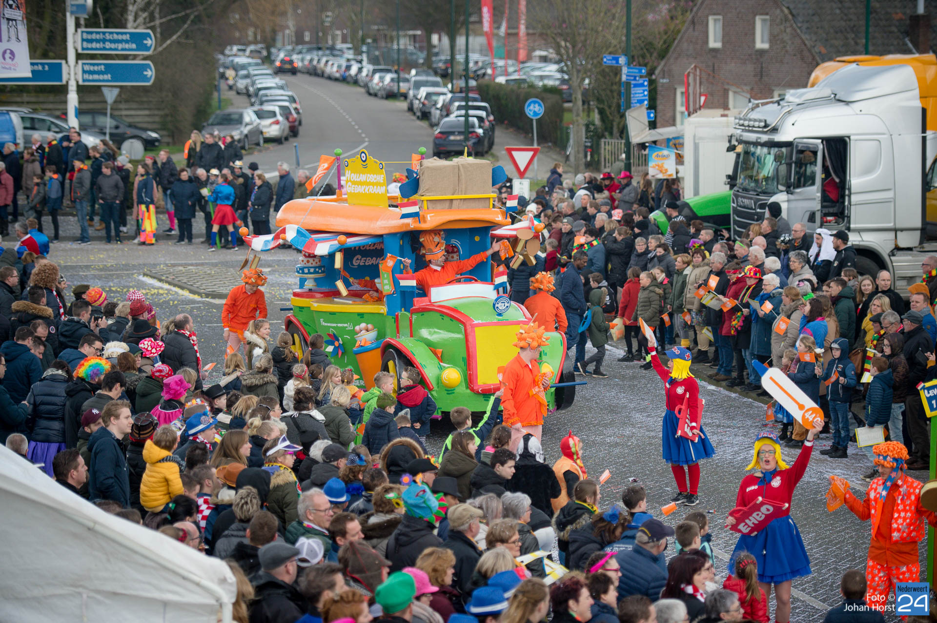Optocht Budel in beeld (Foto's) - Nederweert24