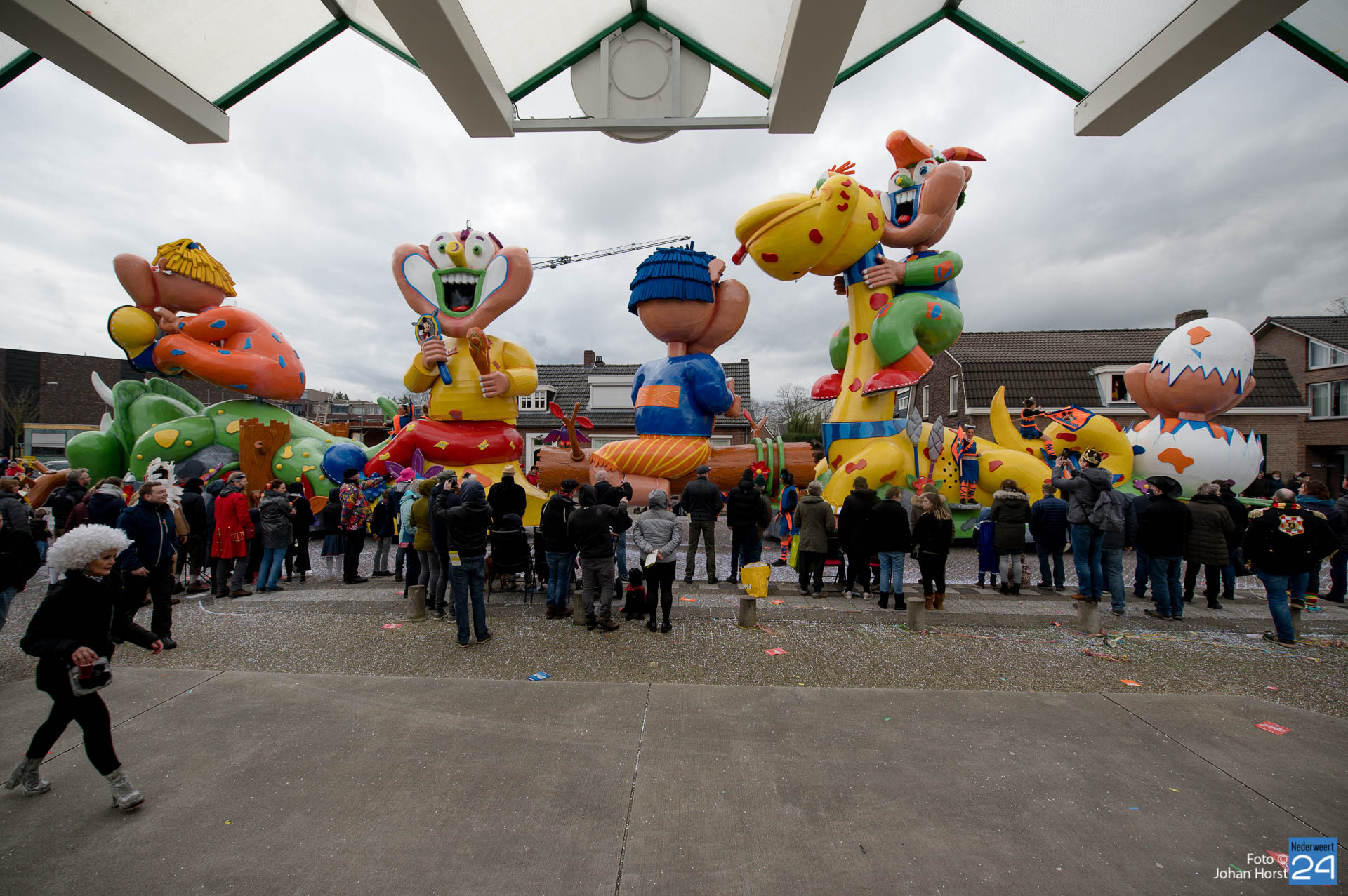 Optocht Budel in beeld (Foto's) - Nederweert24