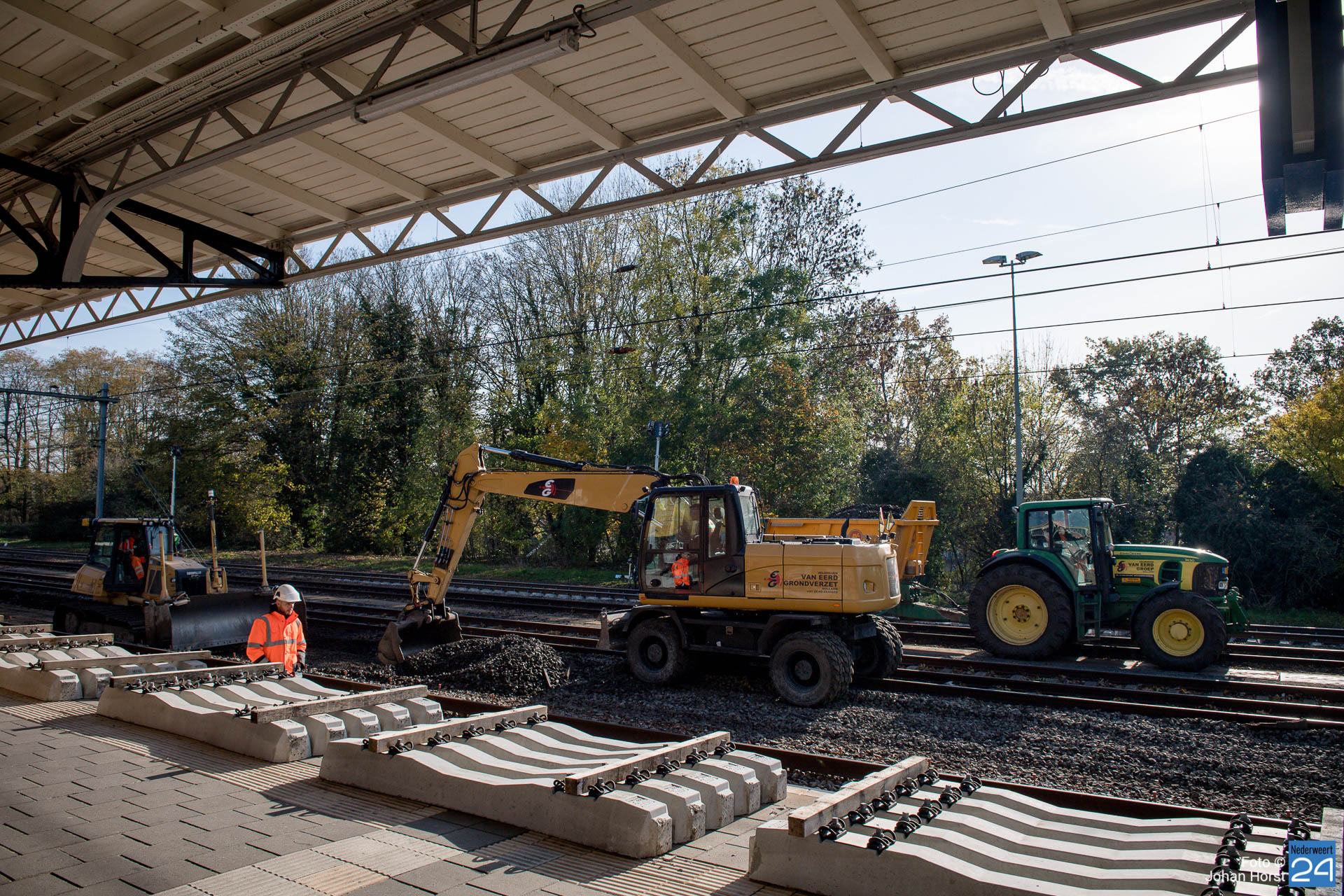 Werkzaamheden station Weert | 'de mannen van het spoor' in beeld ...