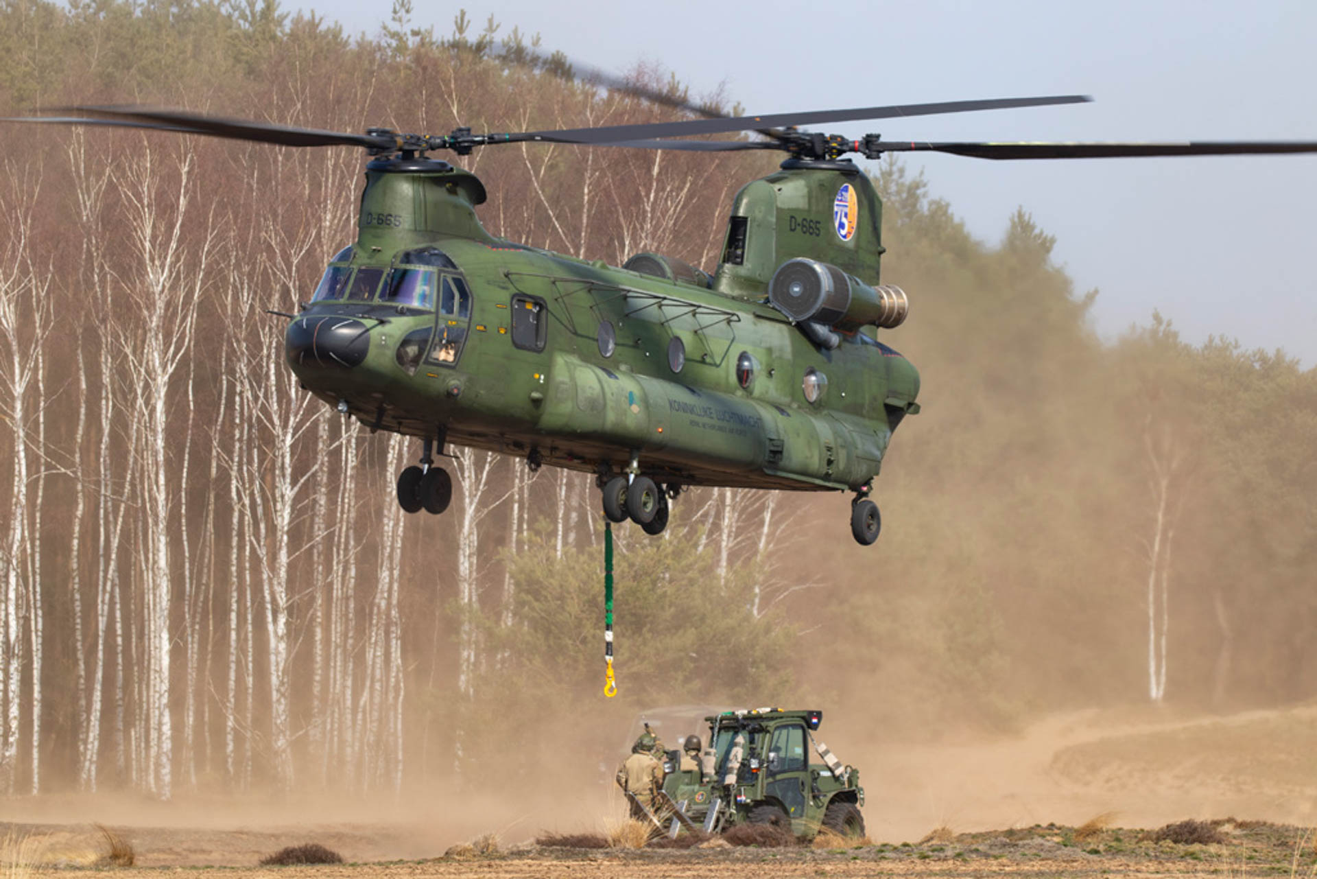 11 Luchtmobiel Brigade oefent boven Weerterheide - Nederweert24