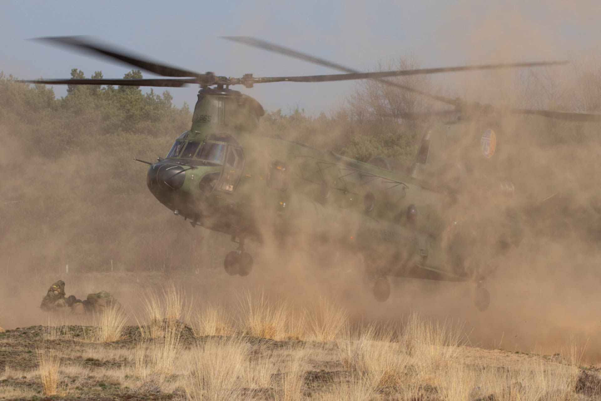 11 Luchtmobiel Brigade oefent boven Weerterheide - Nederweert24