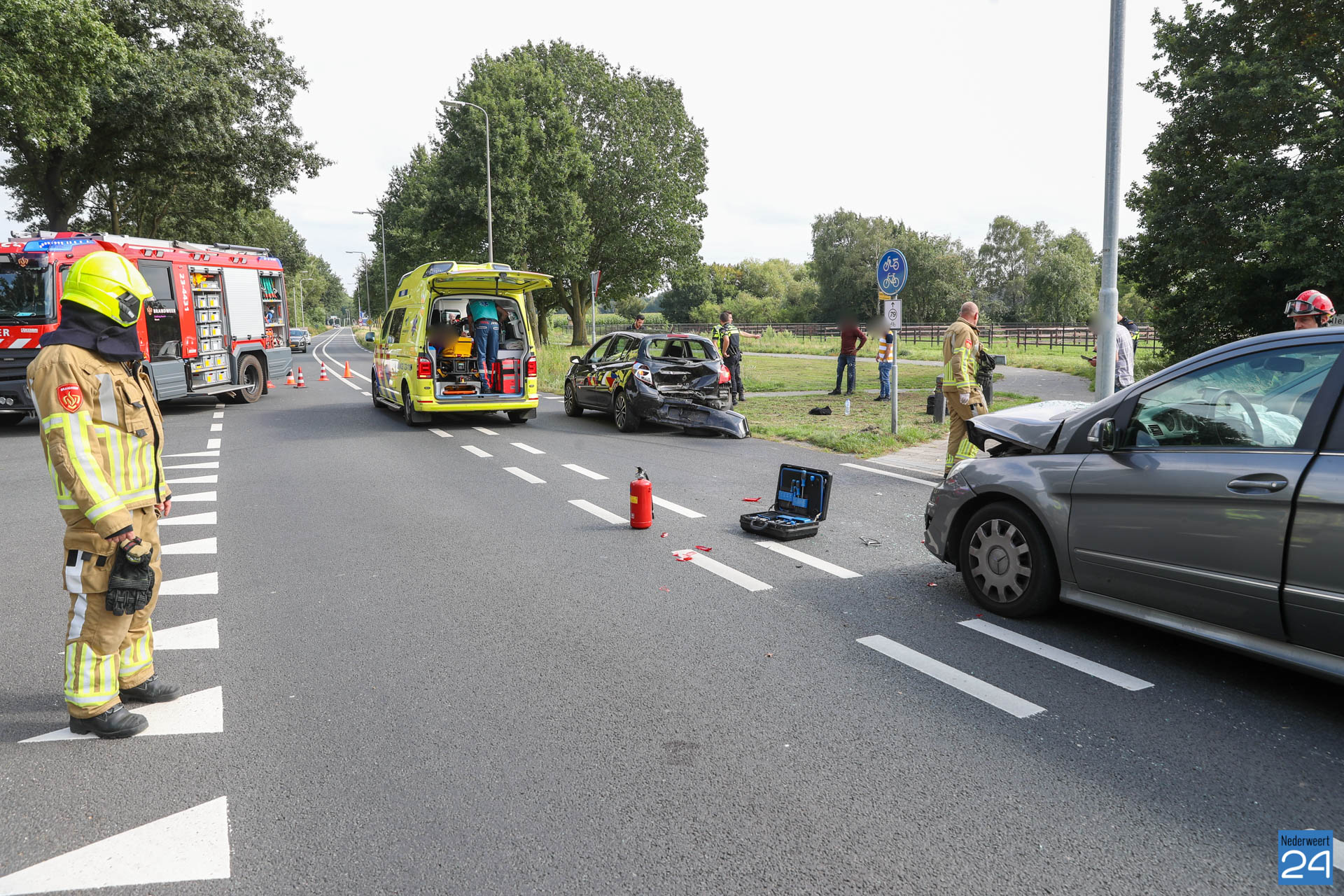 Gewonde en flinke schade bij ongeval in Weert - Nederweert24