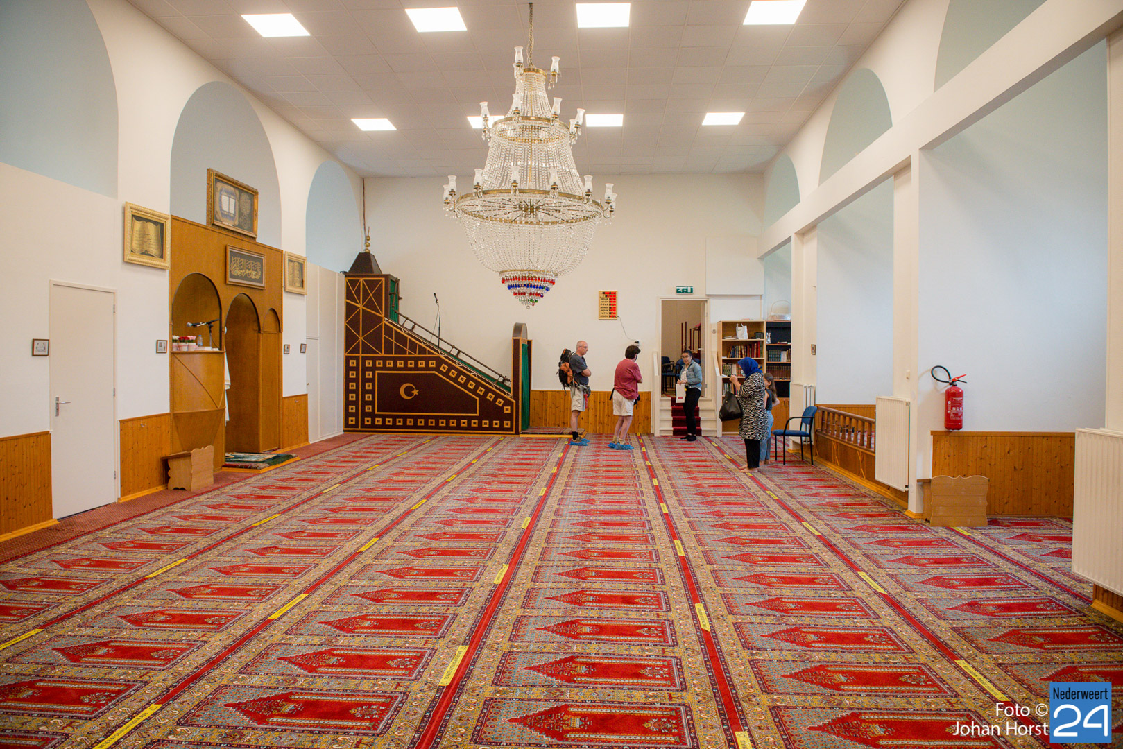 Een bezoekje aan de Turkse moskee tijdens Open Monumentendag (Foto's ...