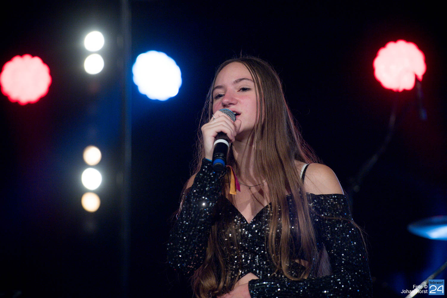 John Tana sluit eerste dag af tijdens 40-jarig bestaan Zomerfeest Fatimapark Weert - Nederweert24