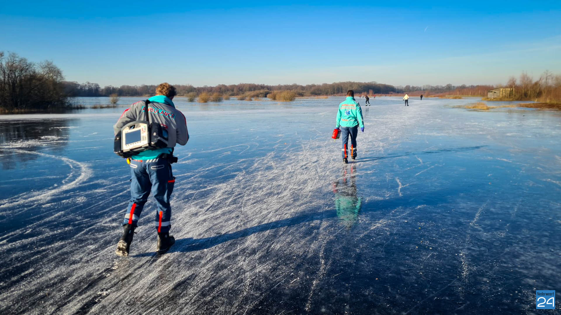 Man ongelukkig ten val tijdens schaatsen bij Sarsven en de Banen ...