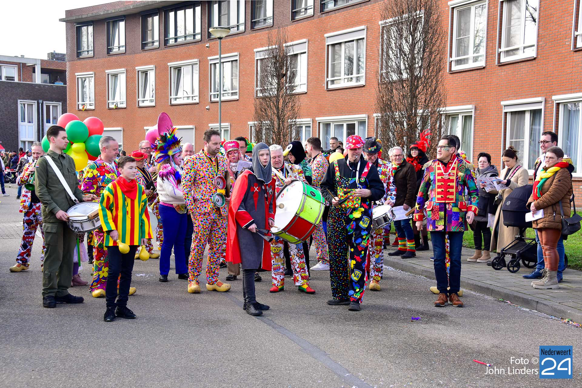 Foto's Grote optocht in Ospel (Deel I) - Nederweert24