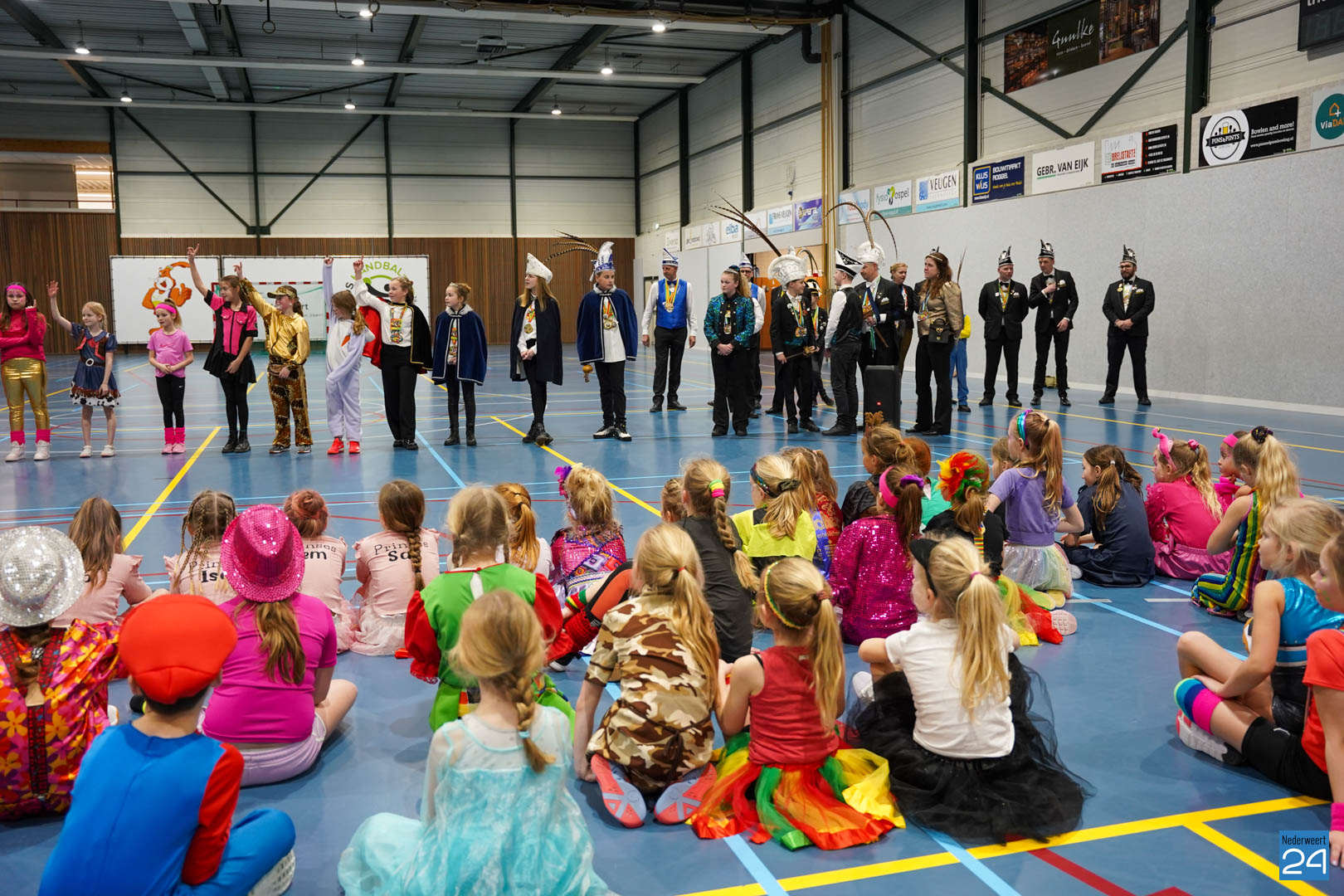 Speciale carnavalstraining bij MEOS - Nederweert24