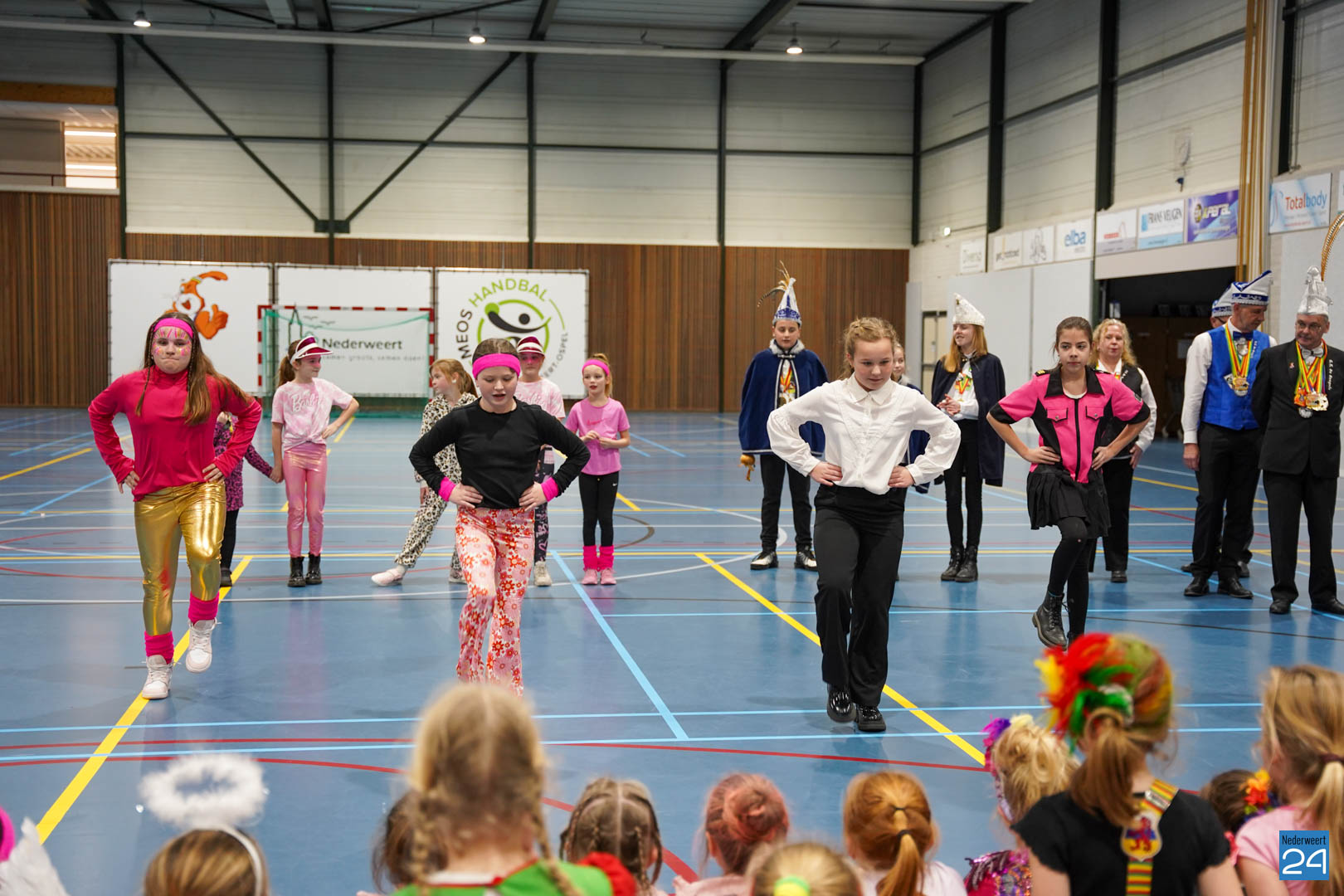 Speciale carnavalstraining bij MEOS - Nederweert24