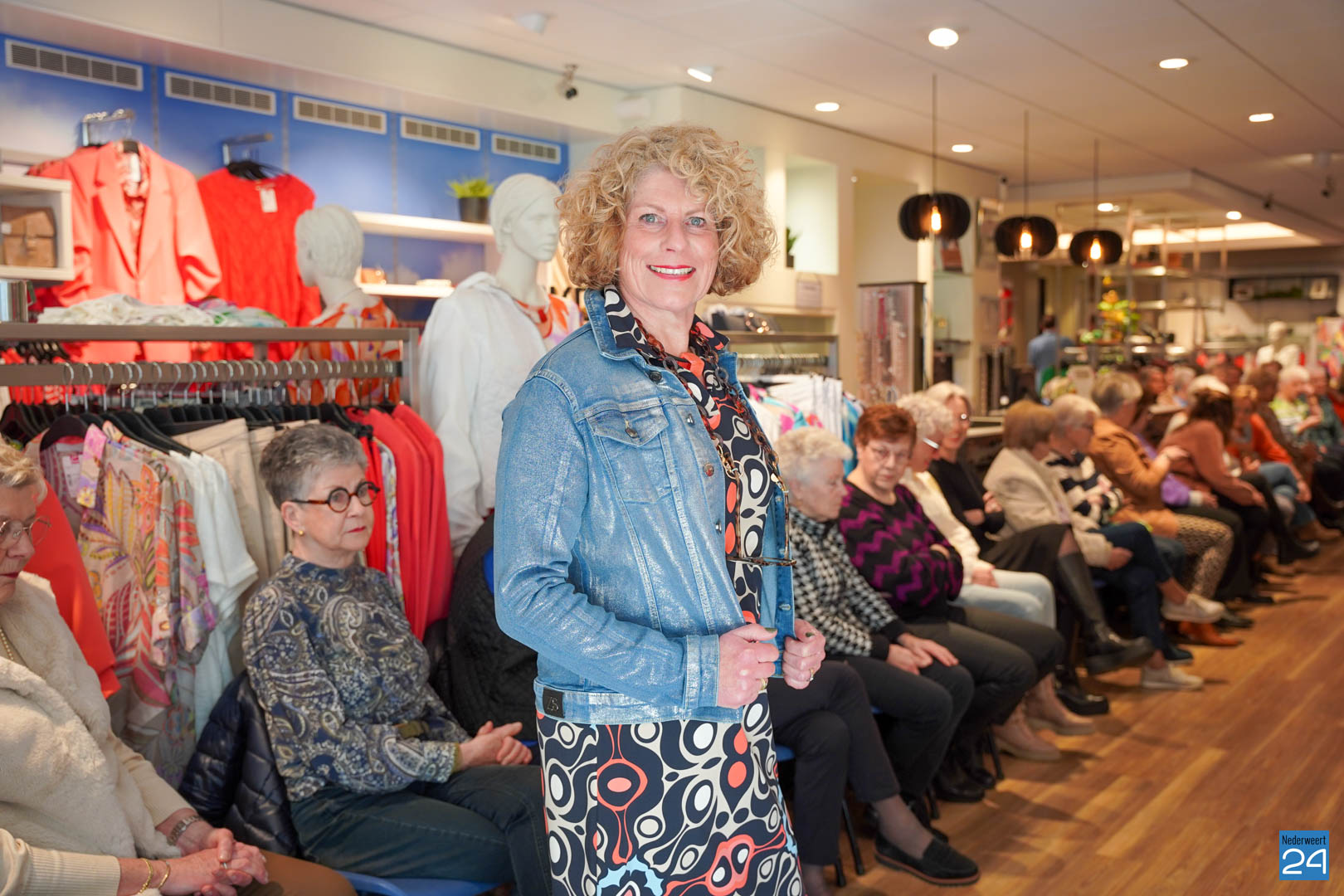 Pleunis Mode showt voorjaarsmode tijdens modeshow - Nederweert24
