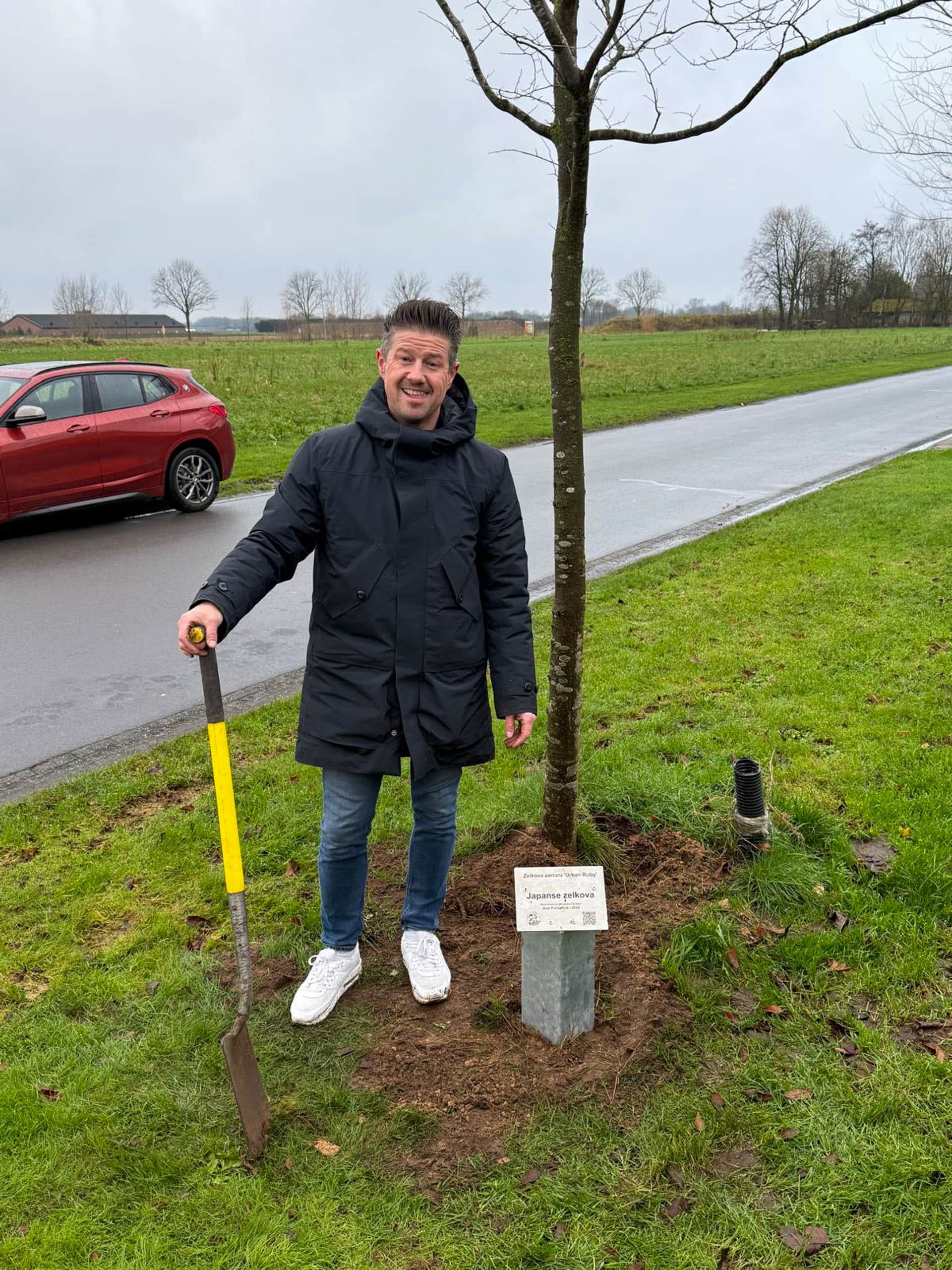 Oud-prins Rick van Meel annexeert zijn prinsenboom - Nederweert24