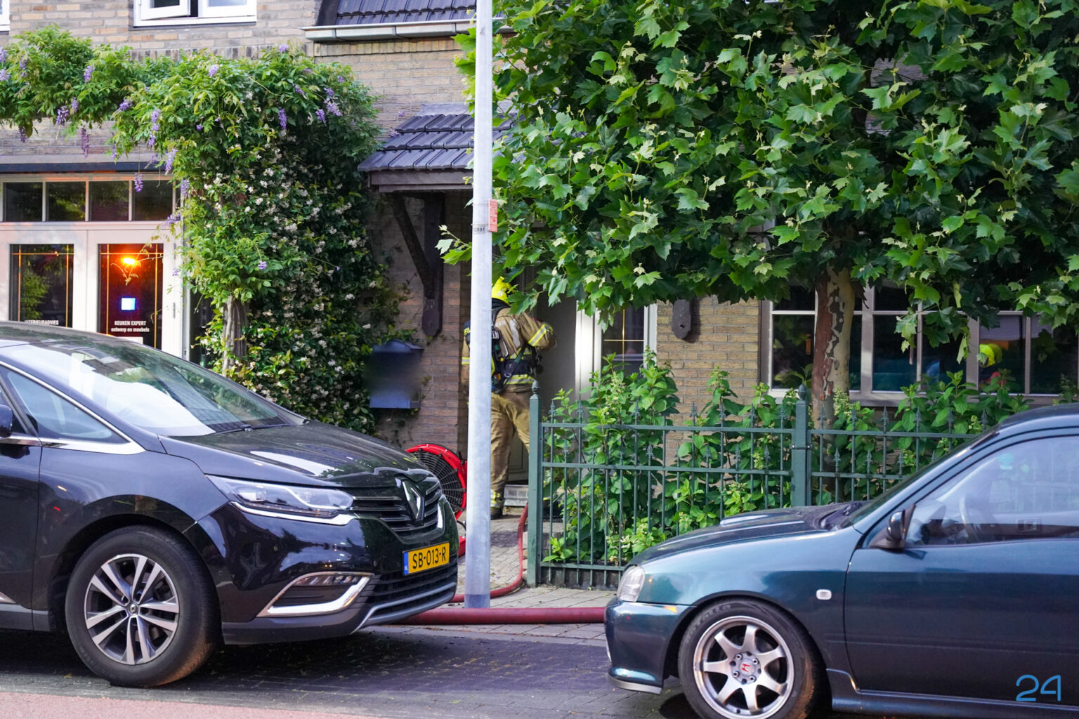 Brand in tuinhuis slaat over op woning aan Keulerstraat in Weert ...