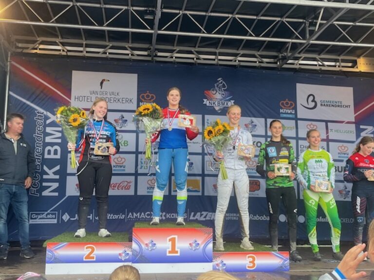 Isa van der Velden Nederlands Kampioen BMX 2025! - Nederweert24