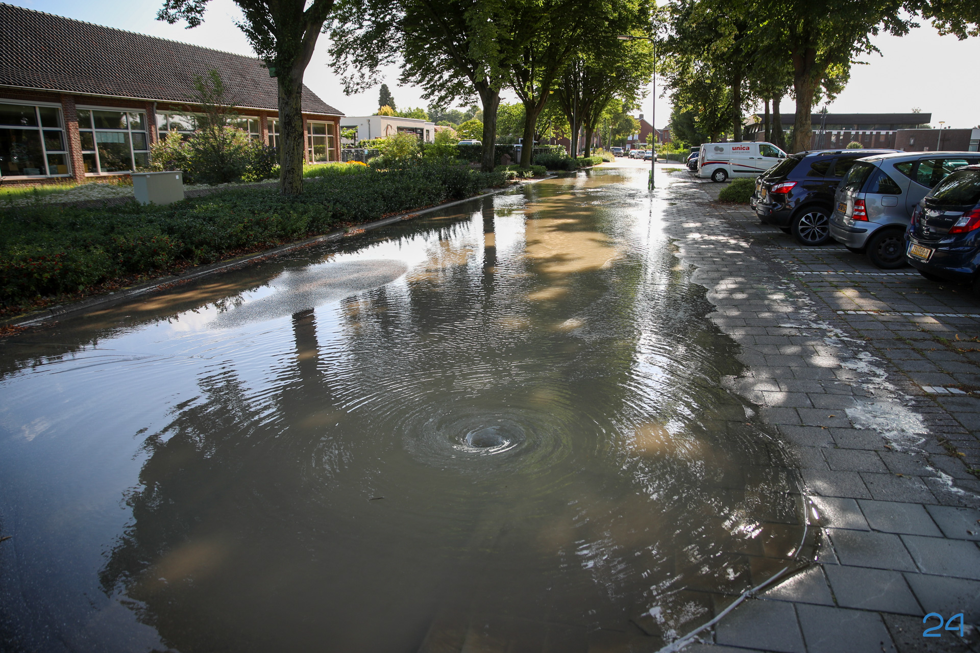 Waterleiding gesprongen in Budschop - Nederweert24