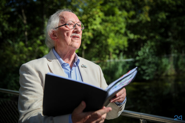 Recordopbrengst boek van auteur Frans Adriaens voor Franciscus Hospice ...