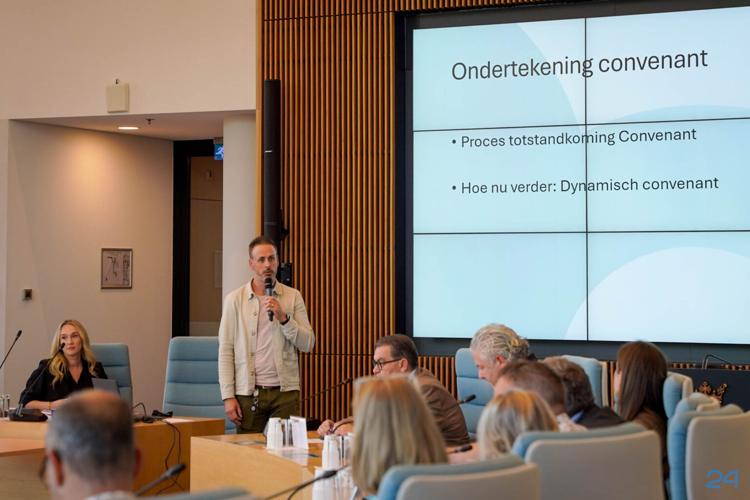 Ondertekening convenant ‘Veiligheid in en om school’ - Nederweert24