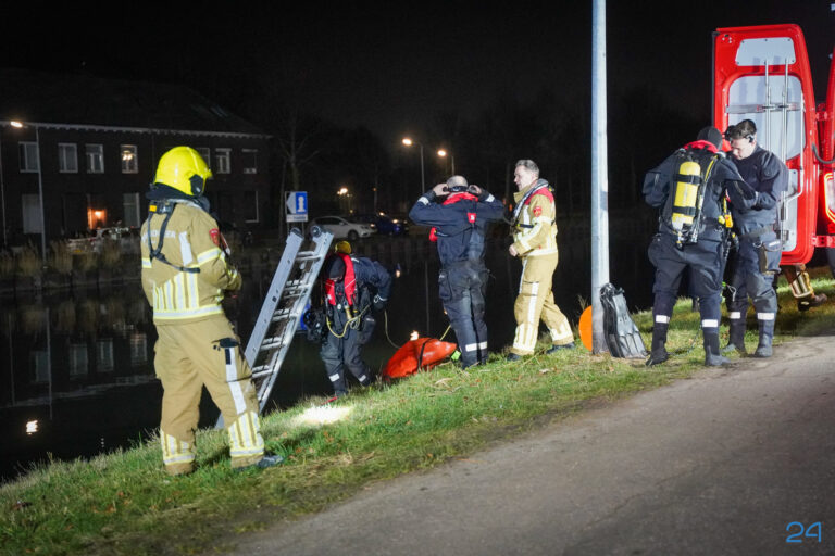 Persoon te water bij Biesterbrug in Weert - Nederweert24