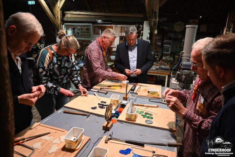 Burgemeesters aan de slag op Eynderhoof - Nederweert24